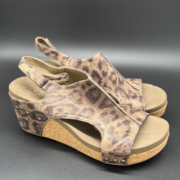 Boutique Corkys | Shoes | Boutique Corkys Womens Carly Leopard Wedge ...